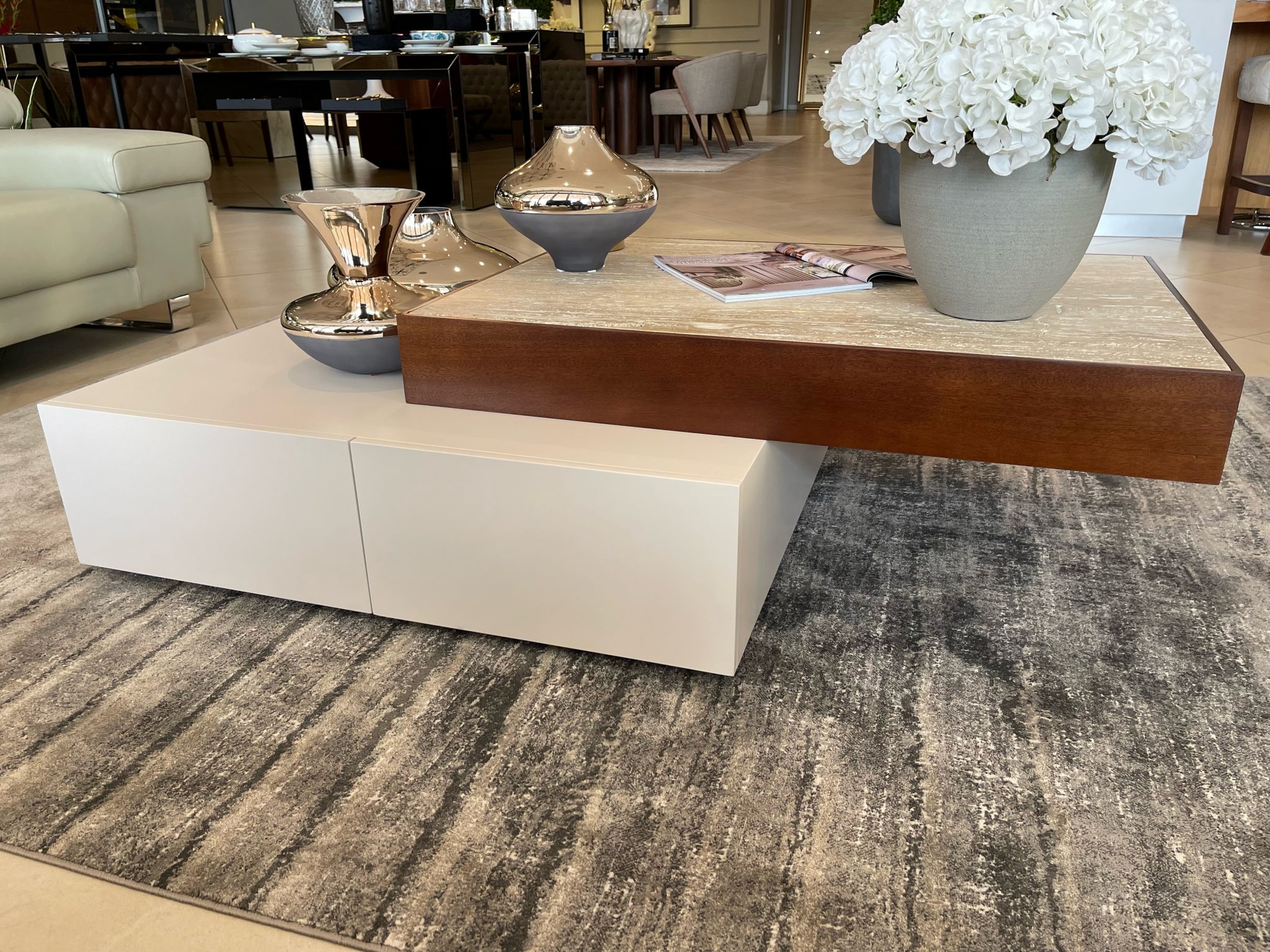 Linear Coffee table - Travertine - Da Rocha